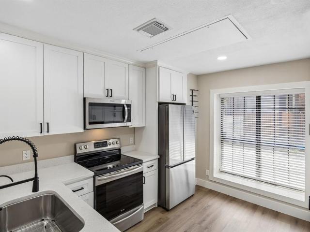 3904 Rawlins Street # 116