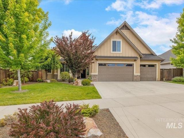 3904 W Farm View Dr, Boise, ID 83714