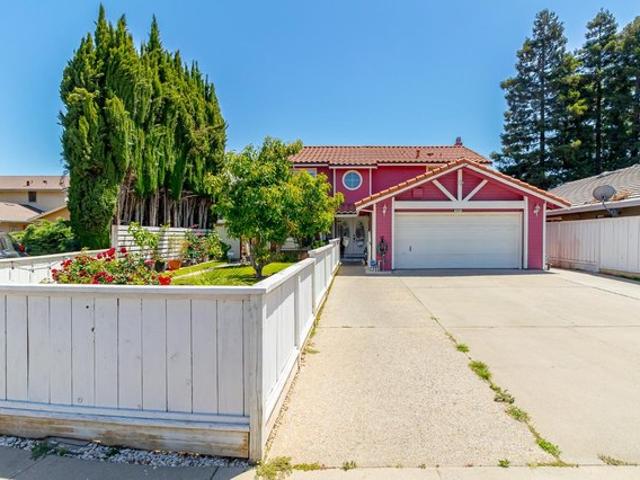 3904 Zakessian Ct, Modesto, CA 95356