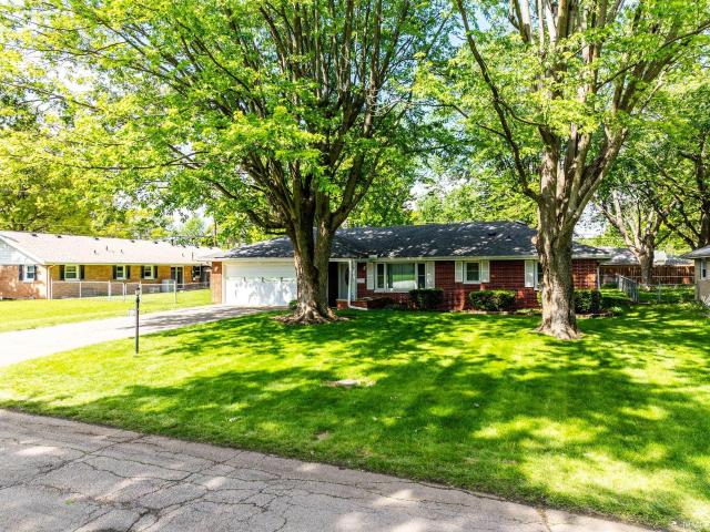 3905 N Lanewood Drive