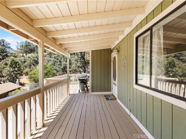 3905 Oregon Dr, Frazier Park, CA 93225 | MLS #SR26005 | Compass