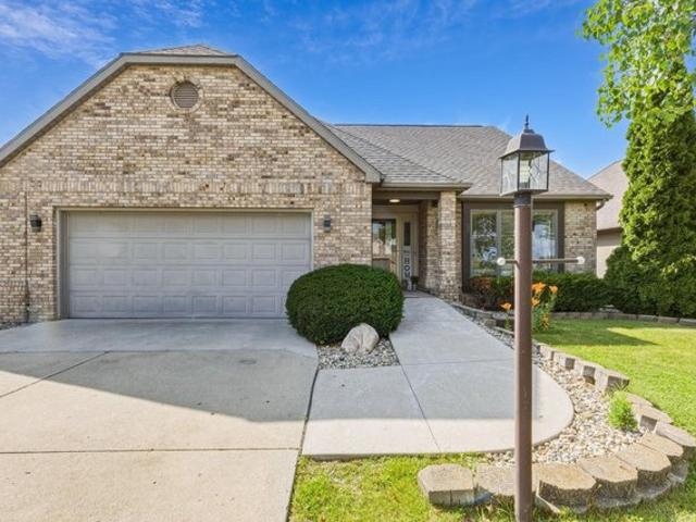 3905 Doral Ln, Elkhart, IN 46517