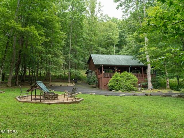 3905 Fern Brook Way, Sevierville, TN 37862