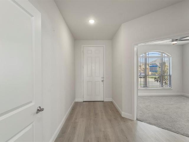 3905 Holly Springs Lane