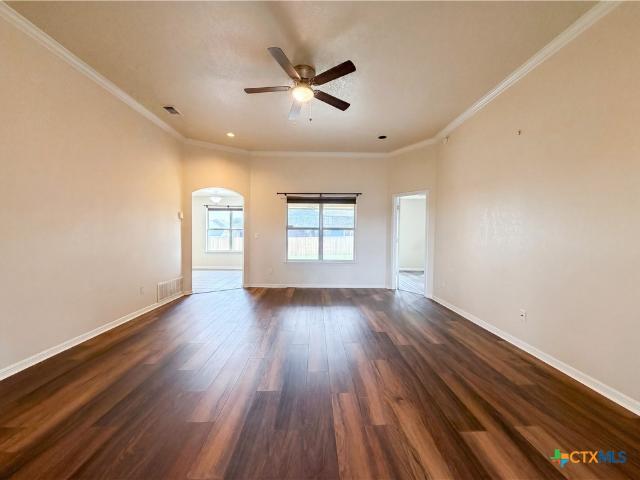 3905 Llano Estacado Court