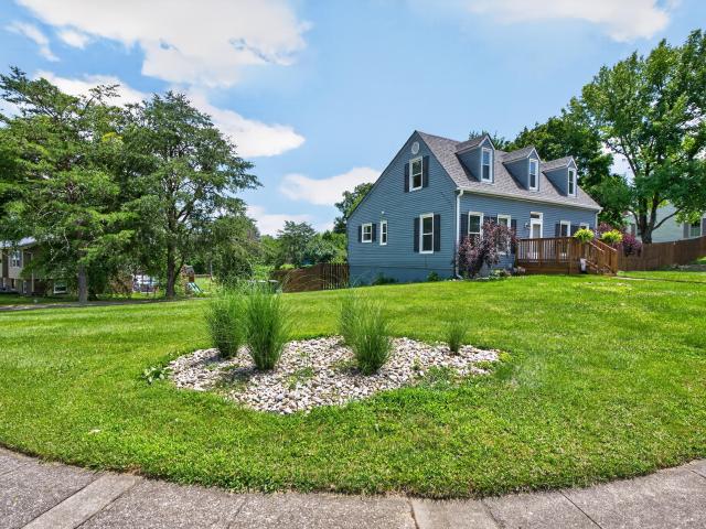 3905 Sundart Drive