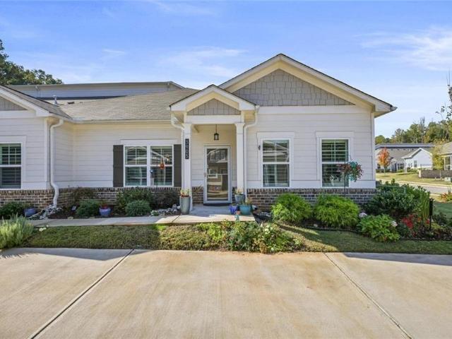 3905 Shelleydale Dr, Powder Springs, GA 30127 | MLS #7728 | Compass