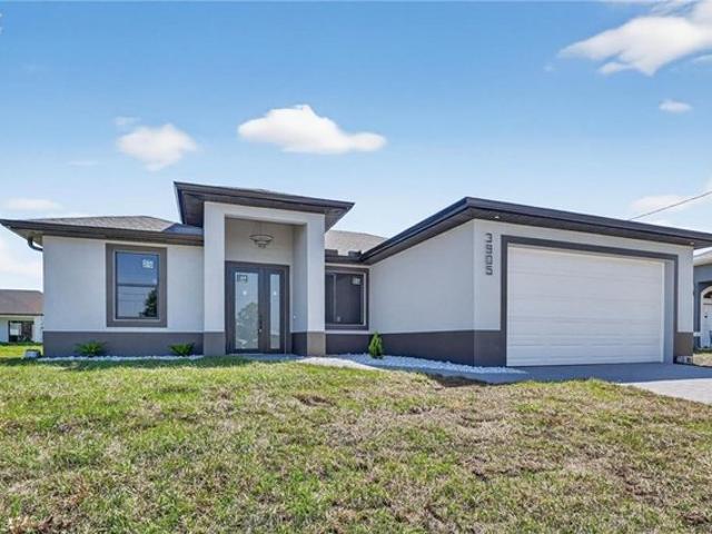 3905 11th St SW, Lehigh Acres, FL 33976