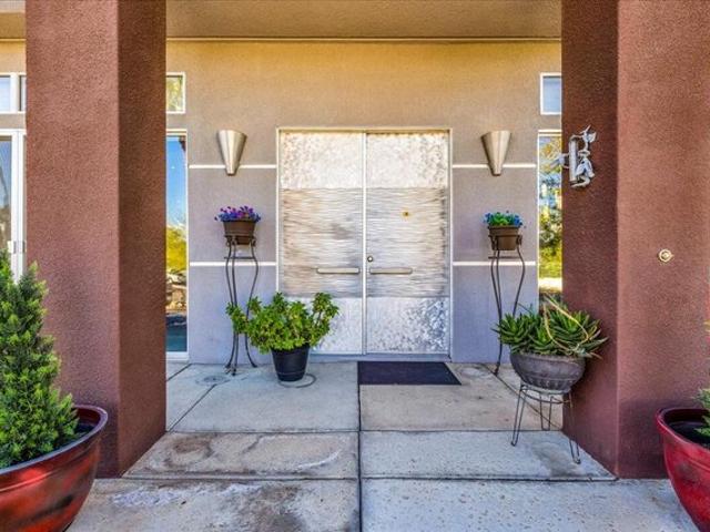 39061 Bel Air Dr, Cathedral City, CA 92234