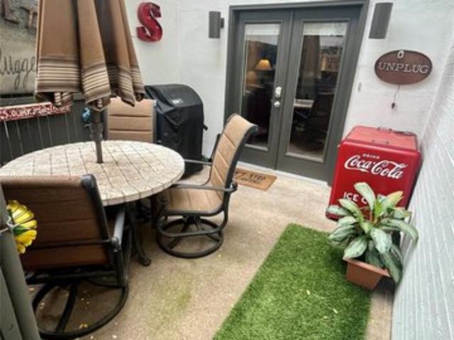 3906 Buena Vista St Unit 18, Dallas, TX 75204