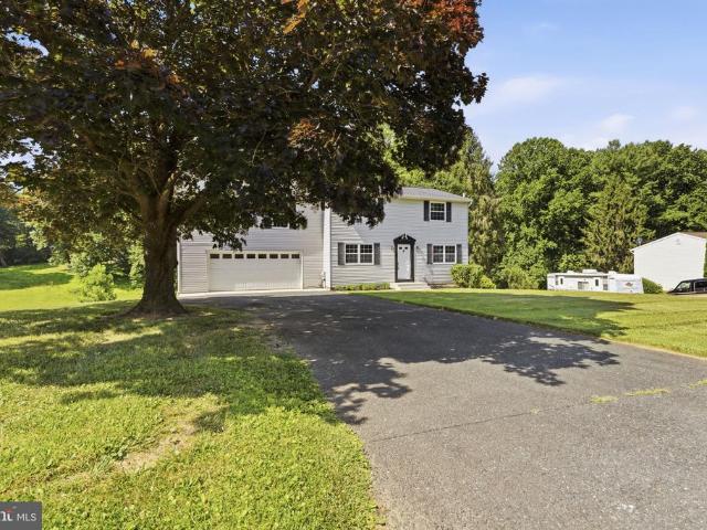 3906 Boxwood Road