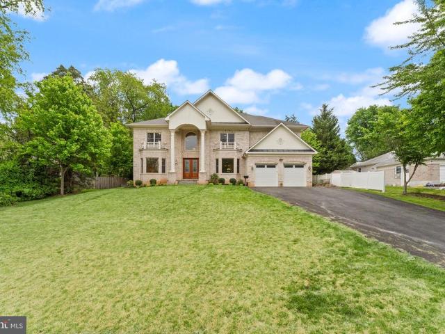 3906 Estel Road