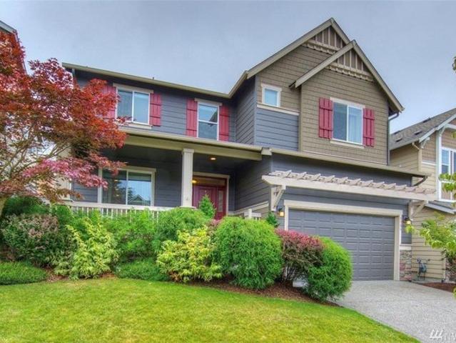 3906 Highlands Blvd, Puyallup, WA 98372