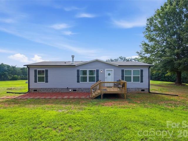 3906 Hollis Rd, Ellenboro, NC 28040