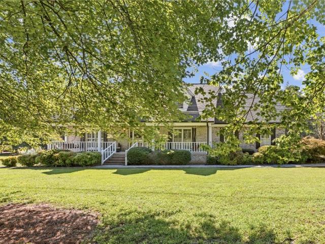 3906 Laurens Lane