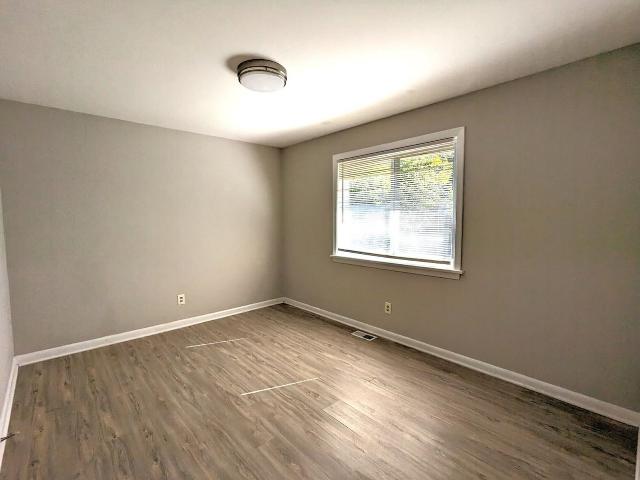 3906 Lexington 2 Bedroom Apartment for Rent at 3906 Lexington Dr, Raleigh, NC 27606 Southwest Raleigh