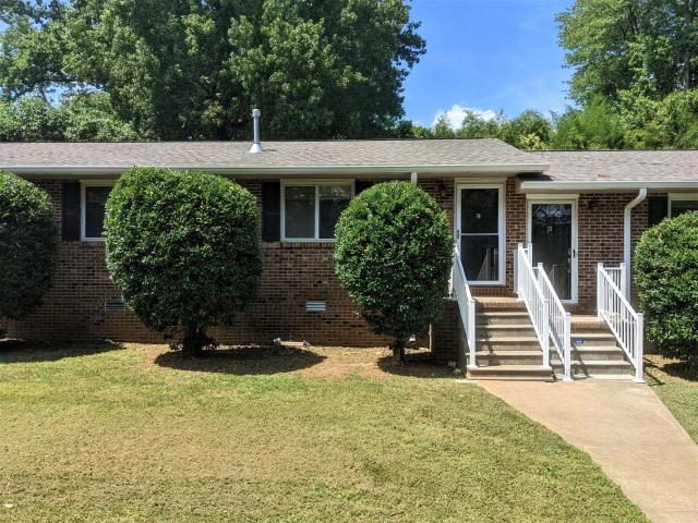 3906 Lexington