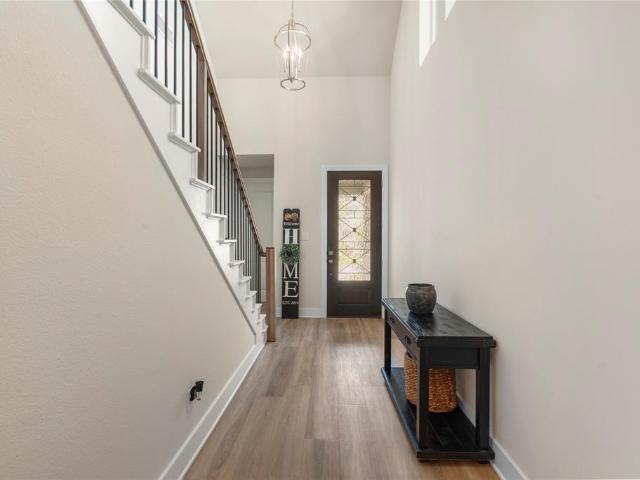 3906 Southbend Drive
