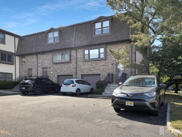 3906 Victoria Court