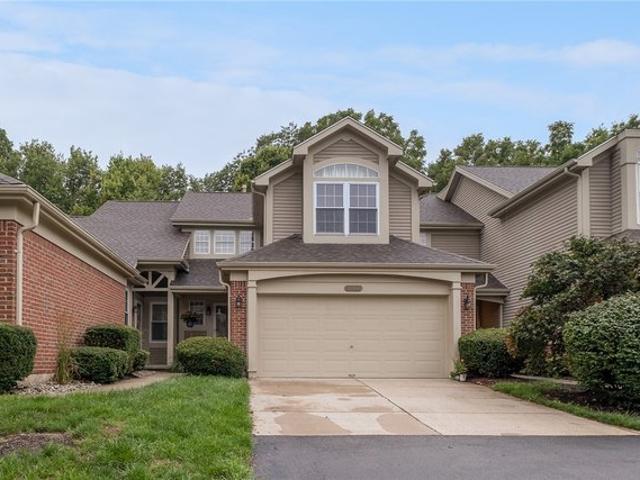 3906 W Summit Ridge Dr, Beavercreek, OH 45430