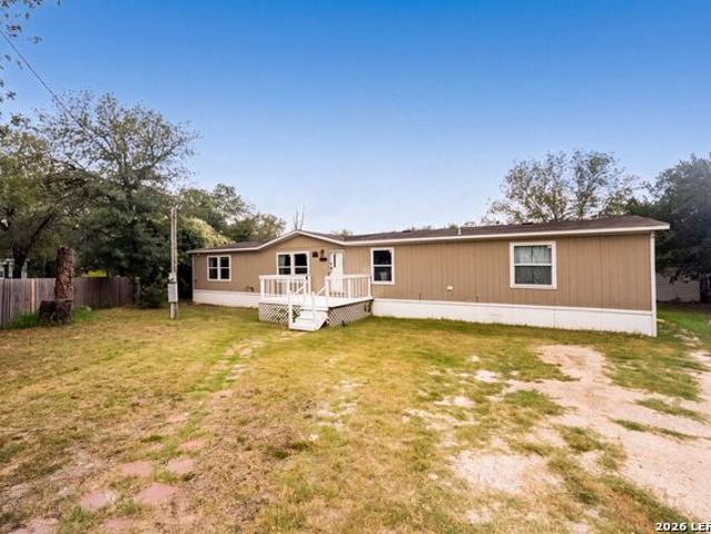 3907 Anaqua Dr