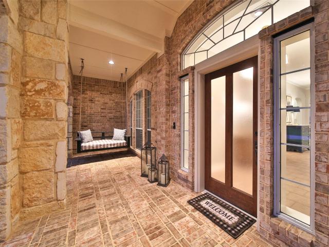 3907 Broad Thicket Court