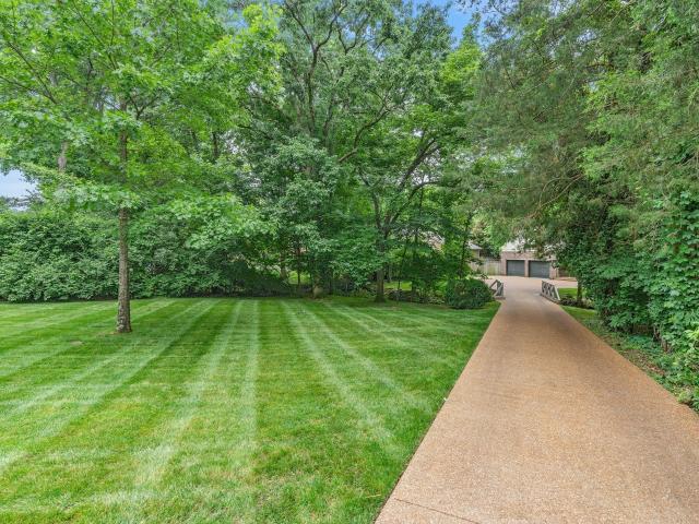 3907 Trimble Rd