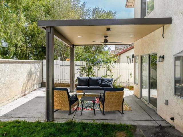39082 Vía Las Quintas, Murrieta, CA 92562 | MLS #PTP2605