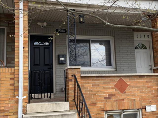 3908 Claremont Avenue $550 Available Room Shared Bath