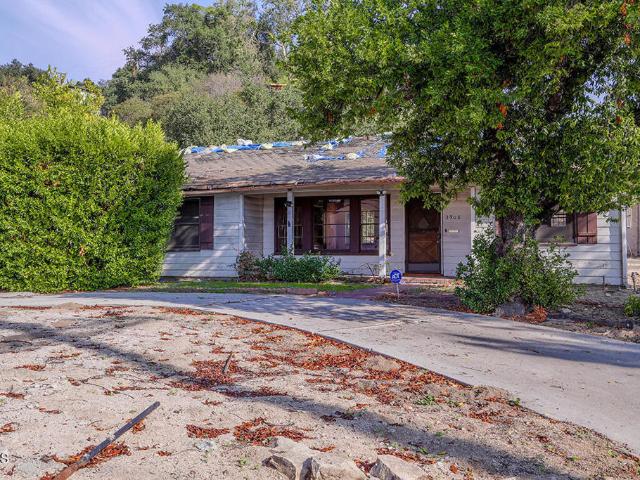 3908 Park Pl, Montrose, CA 91020 | MLS #P1 25133 | Compass