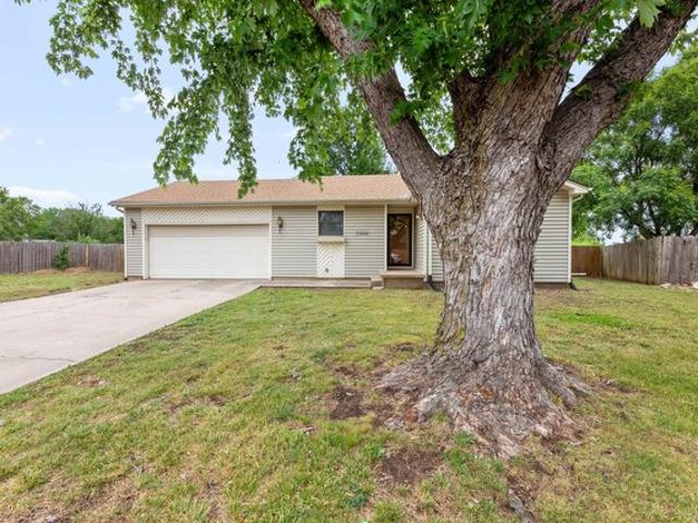 3908 S Gilda Cir, Wichita, KS 67215