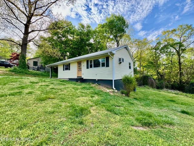 3908 Underhill Ln, Knoxville, TN 37921 | MLS #1338 | Compass