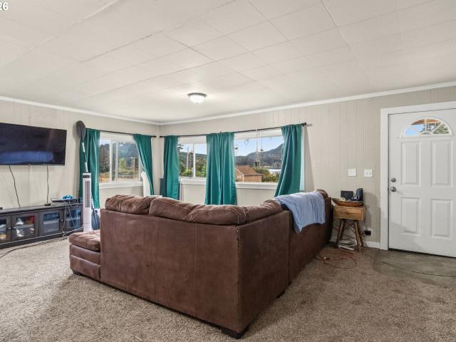 39094 dexter rd
