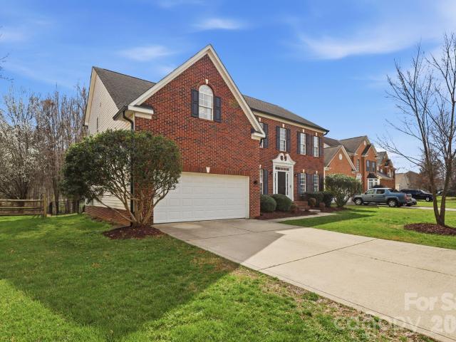 3909 Meadow Green Drive