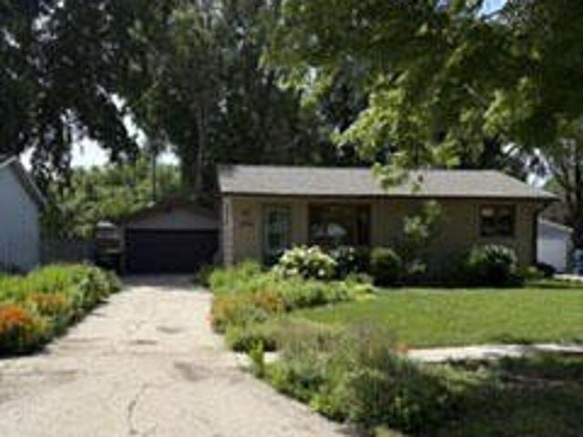 3909 Minnetonka Ave, Ames, IA 50010