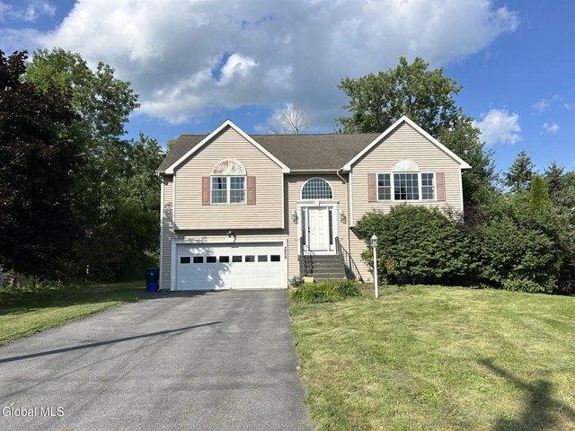 3909 Albany St, Schenectady, NY 12304