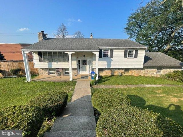 3909 Reiff Pl, Reading, PA 19606