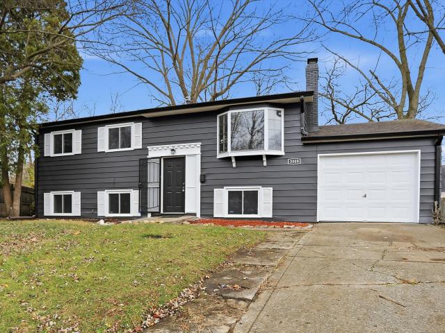 3909 Richelieu Court