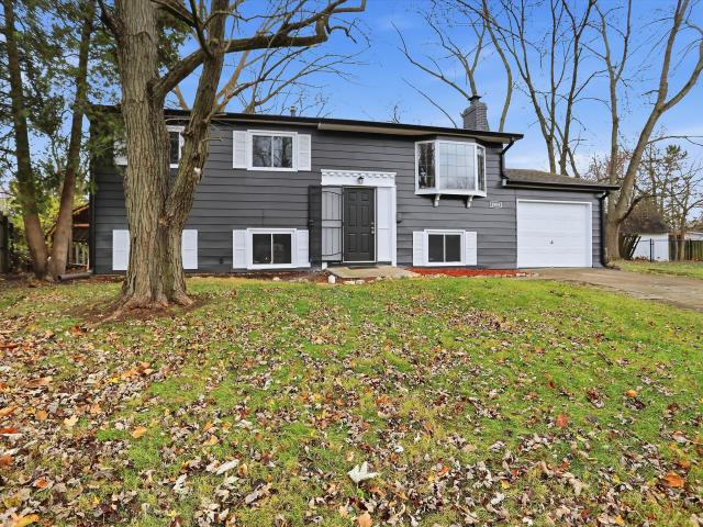 3909 Richelieu Ct, Indianapolis, IN 46226 | Compass