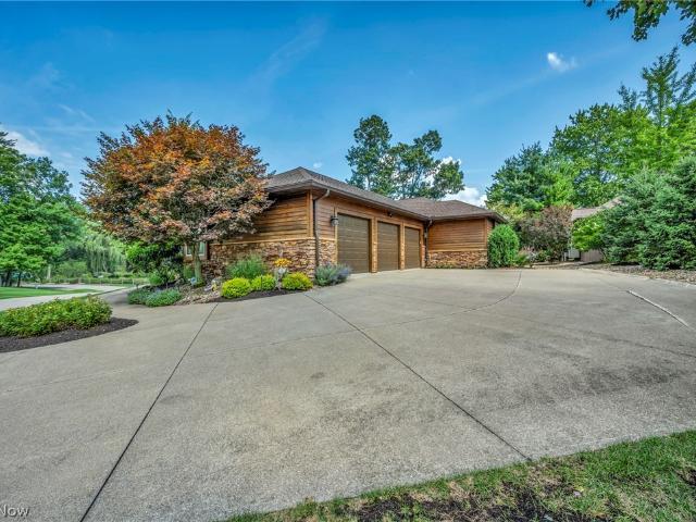3909 Weymouth Woods Drive