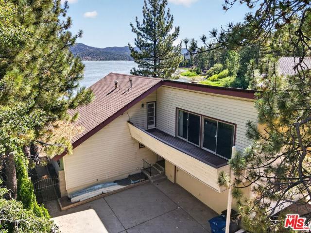 39000 Waterview Drive