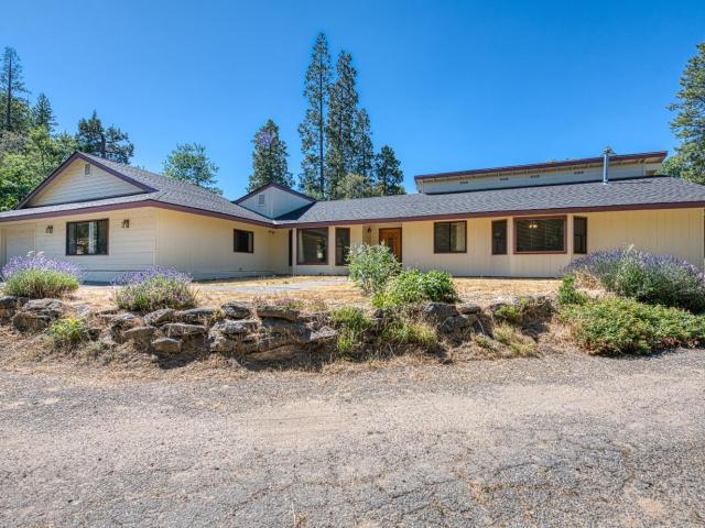 39000 Corlew Ln, Auberry, CA 93602 | Compass