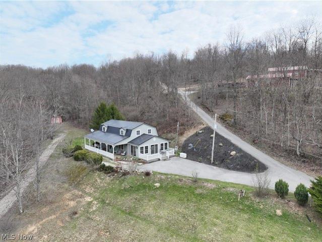 39000 Lees Run Rd, Cadiz, OH 43907