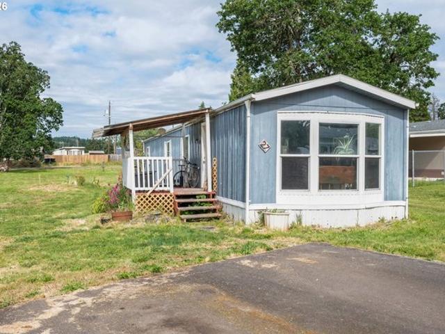 39009 Dexter Rd Spc 27, Dexter, OR 97431