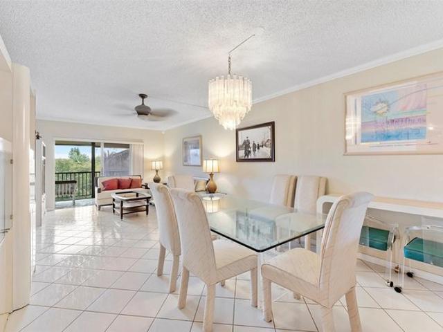 3900 NW 76th Ave Apt 307, Sunrise, FL 33351