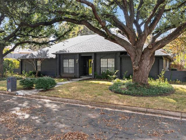 3900 N Shadycreek Dr, Arlington, TX 76013 | MLS #21119 | Compass