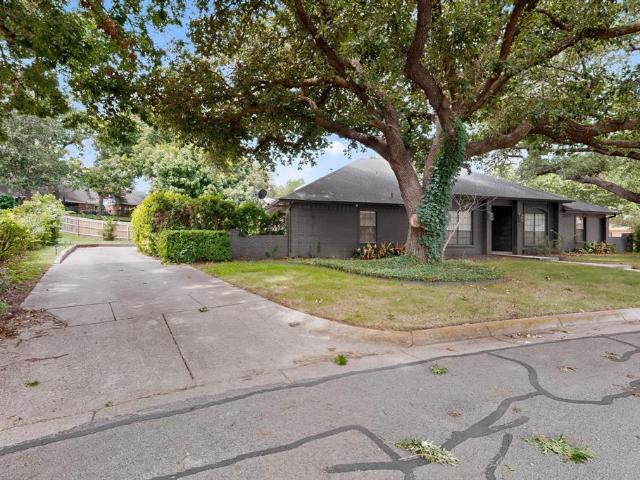 3900 N Shadycreek Drive