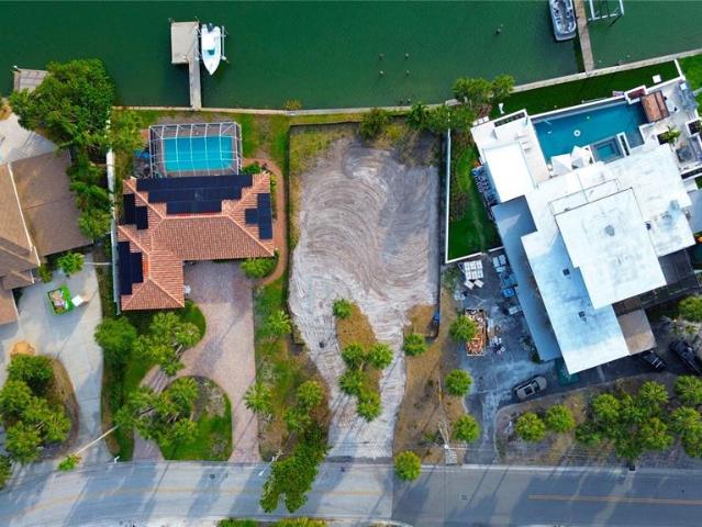 3900 Belle Vista Dr E, St. Pete Beach, FL 33706 | MLS #TB8385 | Compass