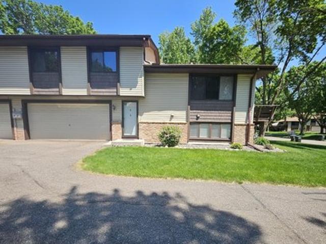 3900 Brookdale Cir N, Brooklyn Park, MN 55443