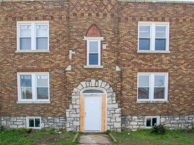 3900 Dunnica Ave, Saint Louis, MO 63116